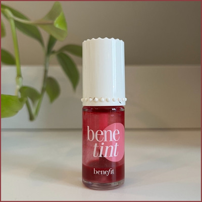 How to Make Your Blush Last Longer